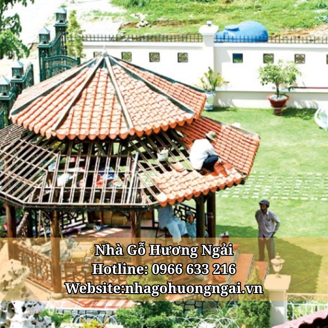 Thi công chòi bát giác mái ngói – Vẻ đẹp cổ kính cho không gian sân vườn